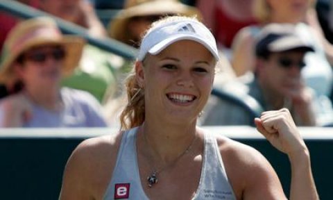 "คิม-แคโรไลน์"ดวลหัวหินปีใหม่เฉลิมพระเกียรติในหลวง