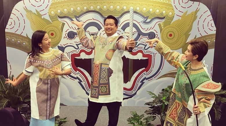 มาดามลิลลี่ | คมชัดลึก