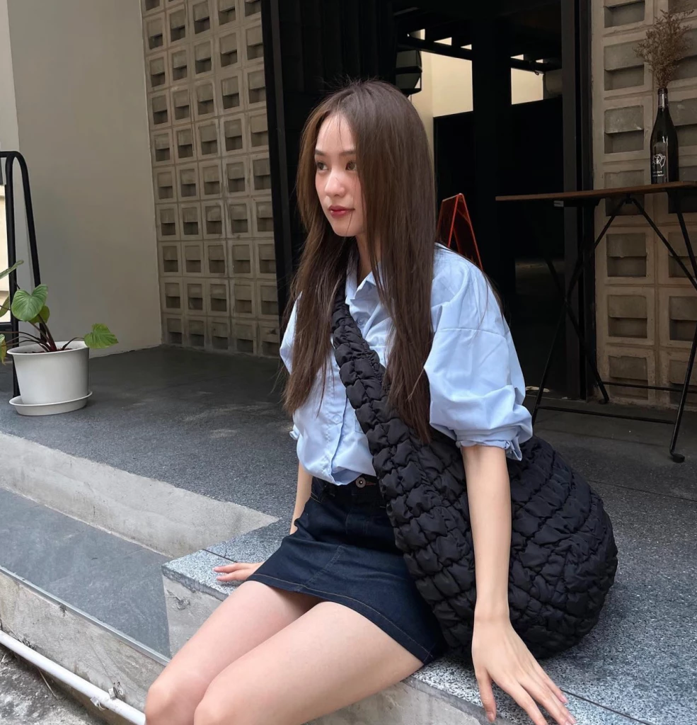 รู้จัก ความดังของเจ้านุ่ม 'COS - CARLYN' ศิลปินดังเกาหลี จับจนปังเป็นไวรัล