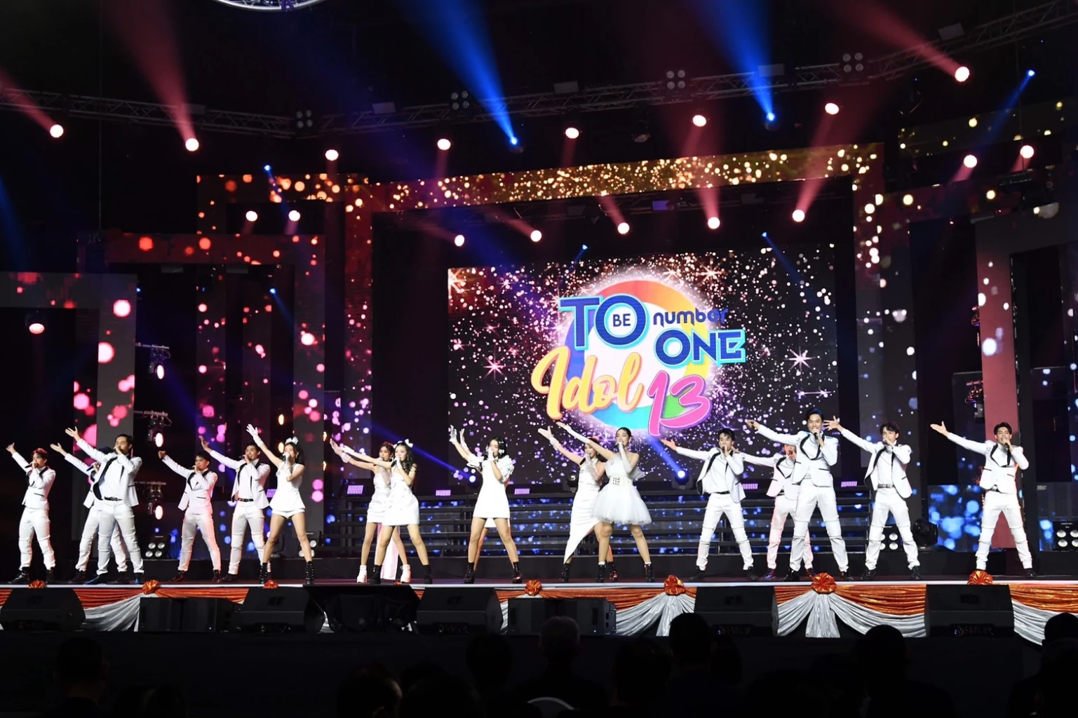 สวยหล่อปัง 'เคท ฑิฆัมพร - เปปเปอร์ พีระยศ' คว้าแชมป์ TO BE NUMBER ONE ...