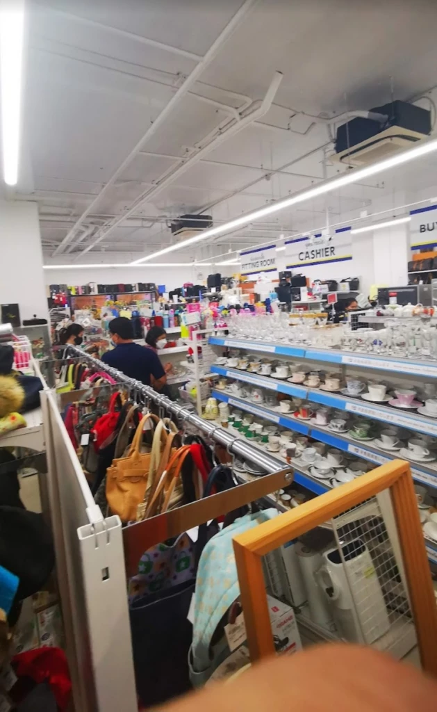 โละบ้านของเยอะ จะทิ้งก็เสียดาย เช็กพิกัดขายของมือสอง